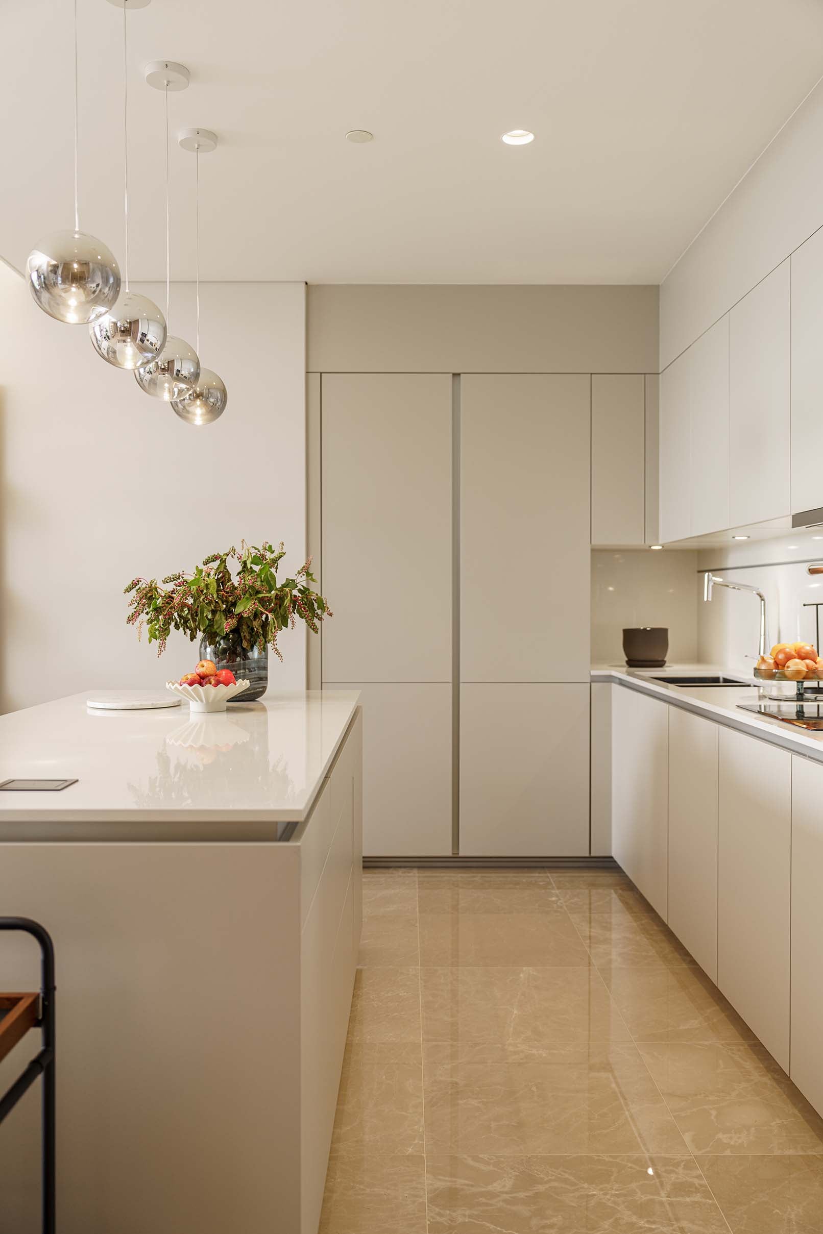 RANDOM SOLO – lamptitudereserve